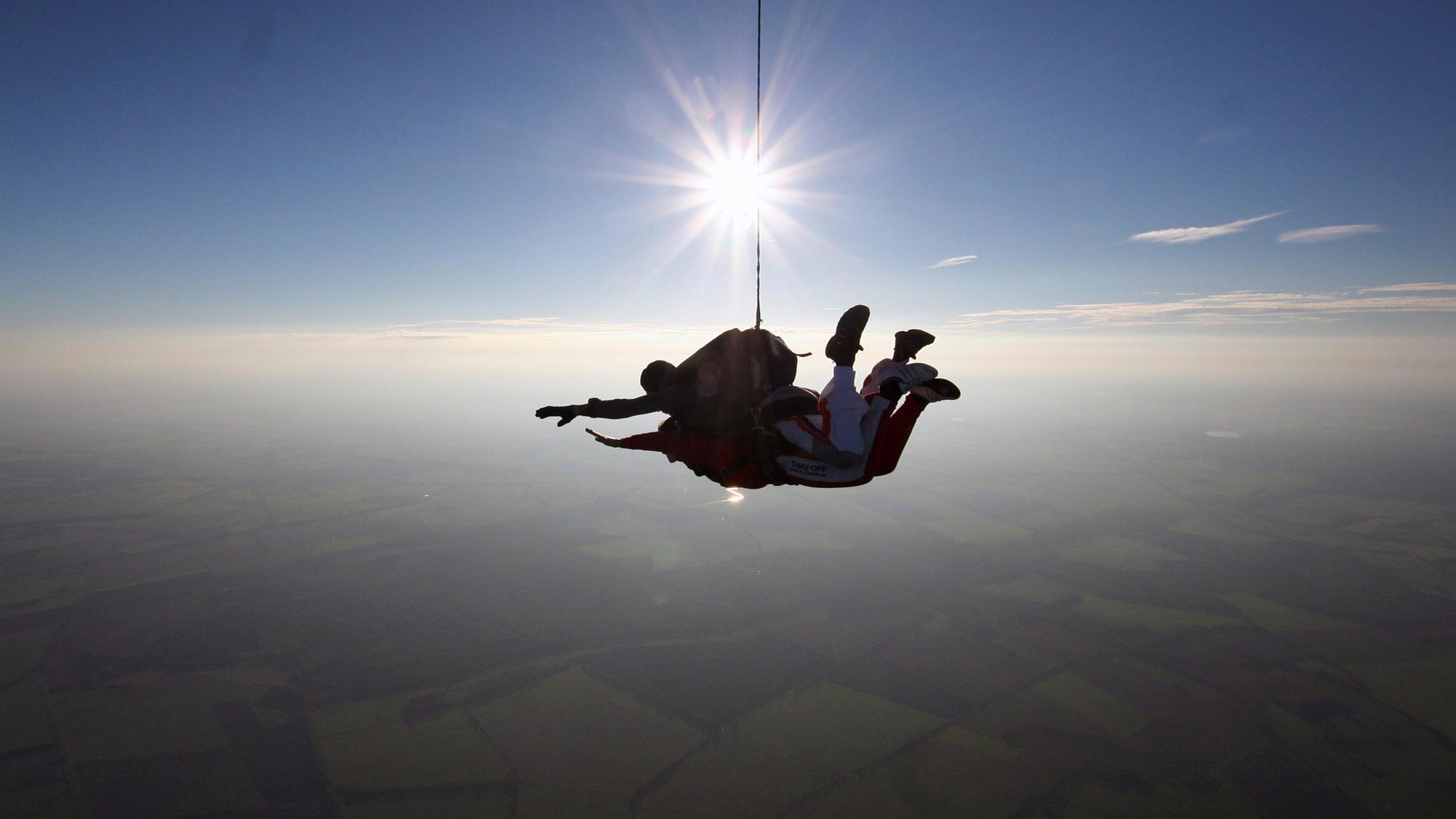 Dein Tandemsprung, jetzt ab 159 € - Spüre Dein Leben I TAKE OFF bei Berlin